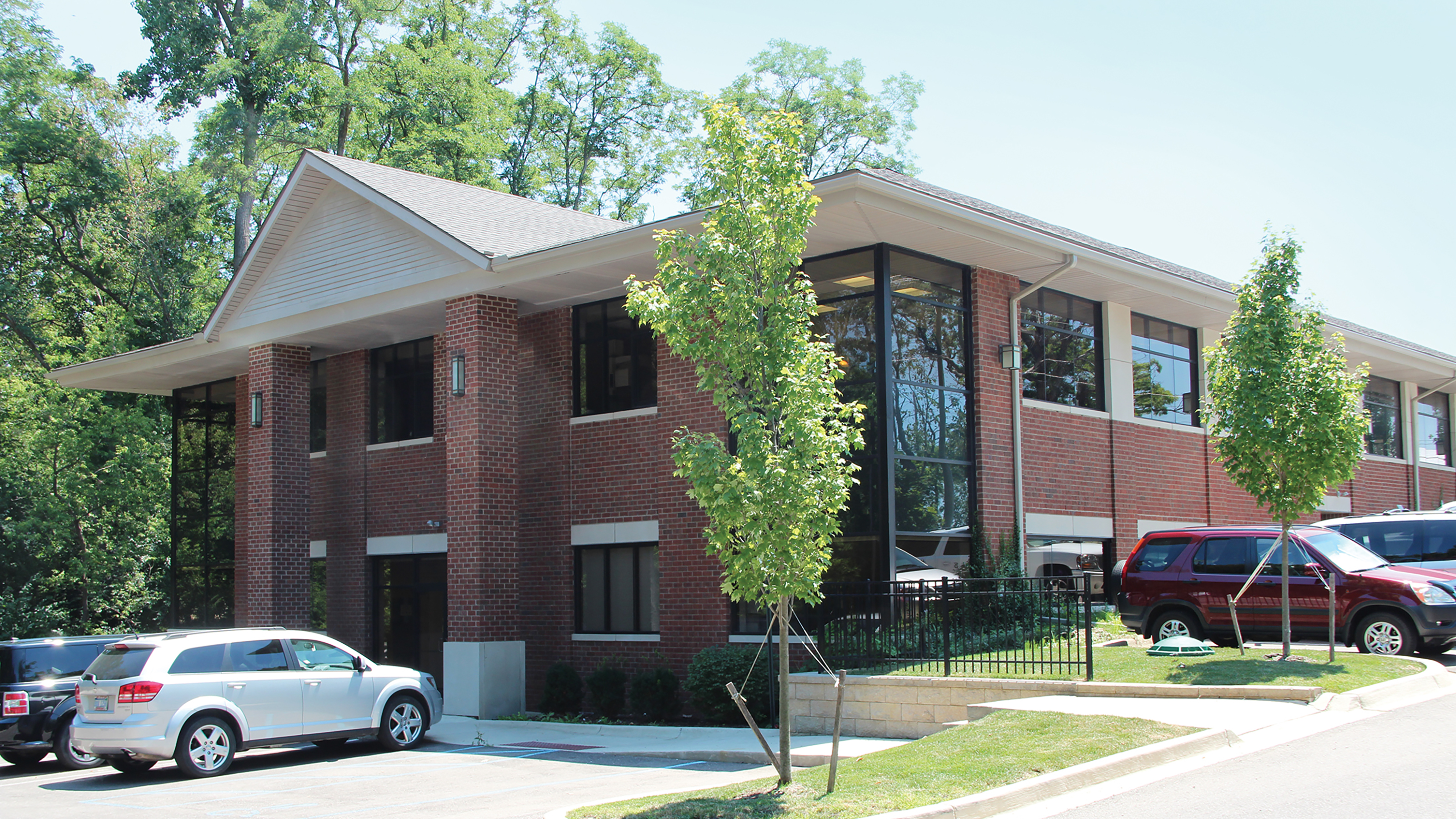 Ophthalmology Clinic | River Place Office Building | University of ...
