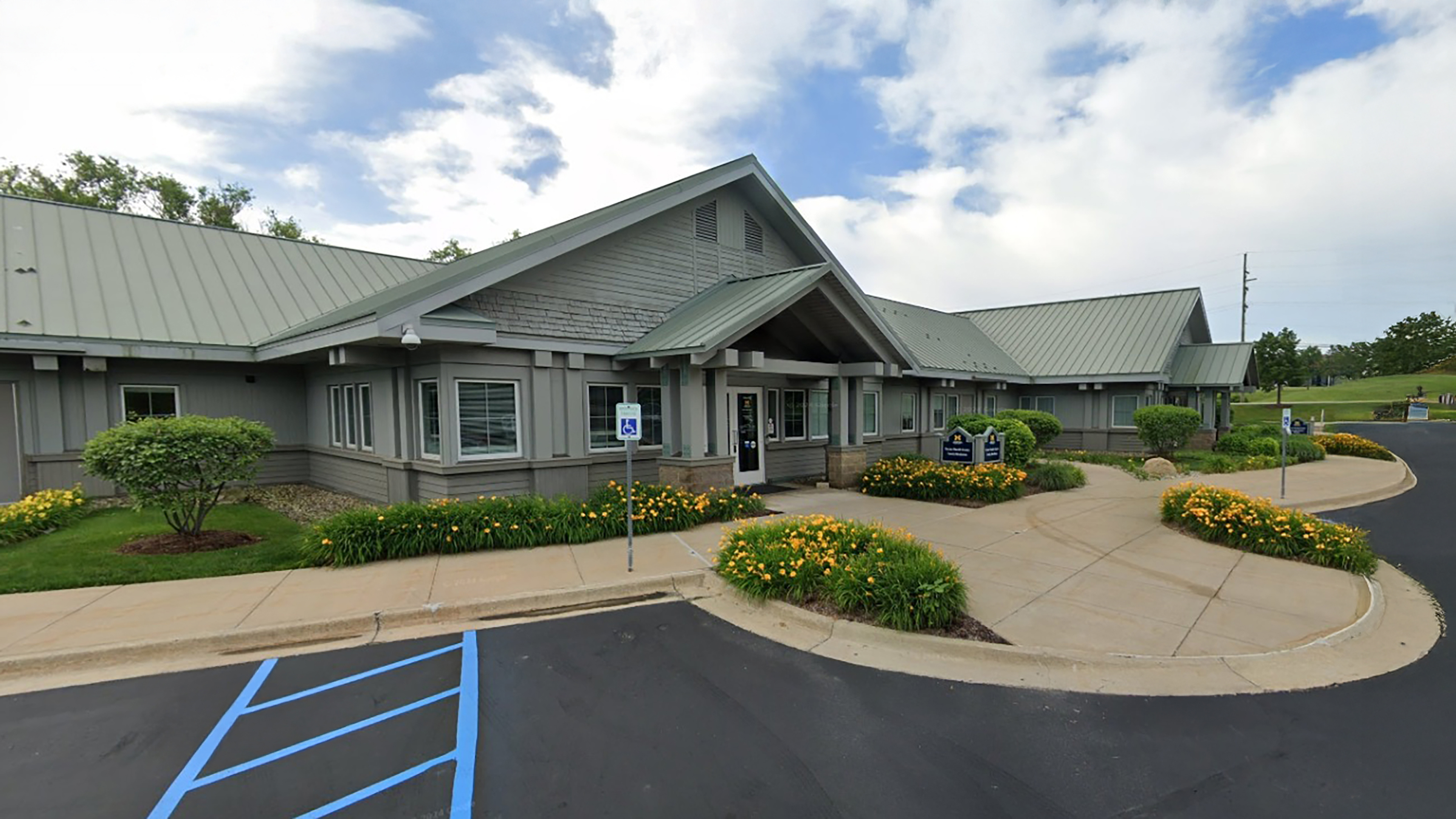 Dexter Health Center | University of Michigan Health